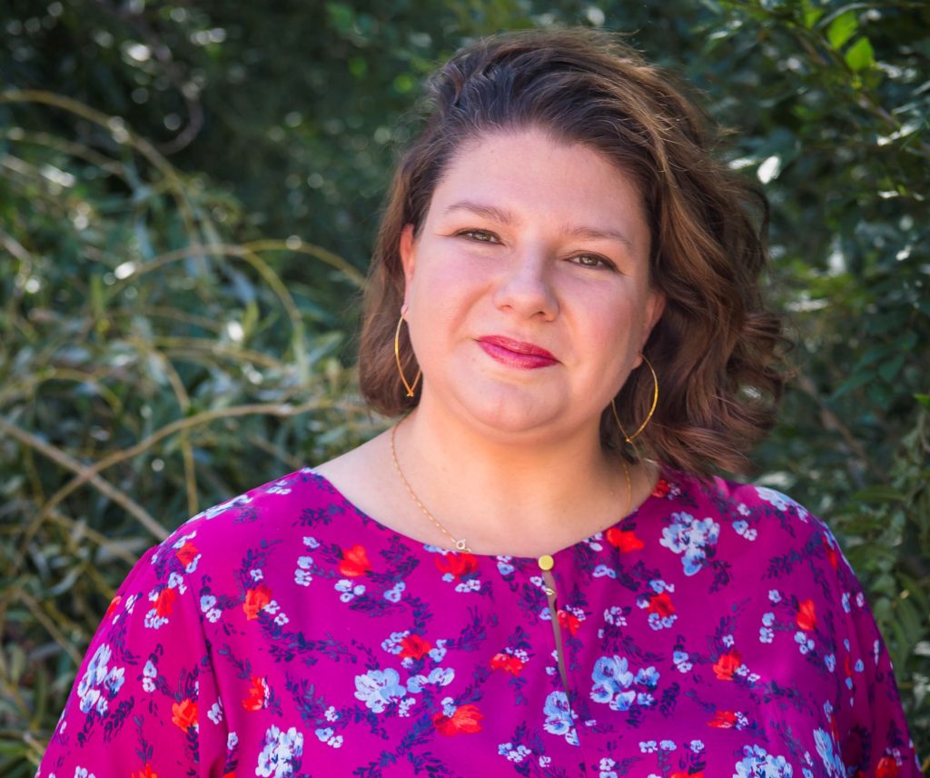 crop profile pic color - The Mizel Museum